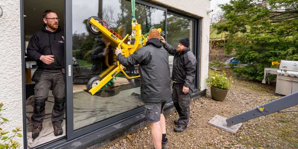 Glazing Crane | John Knight Glass